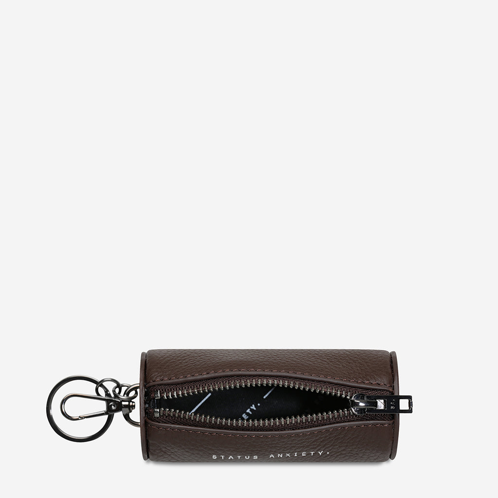 Escape Women's Cocoa Leather Pouch | Status Anxiety®
